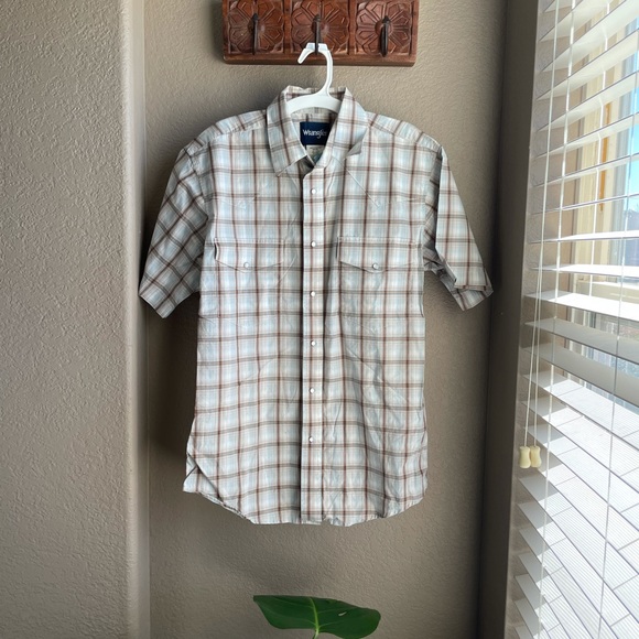 Wrangler | Shirts | Vintage Wrangler Button Down | Poshmark
